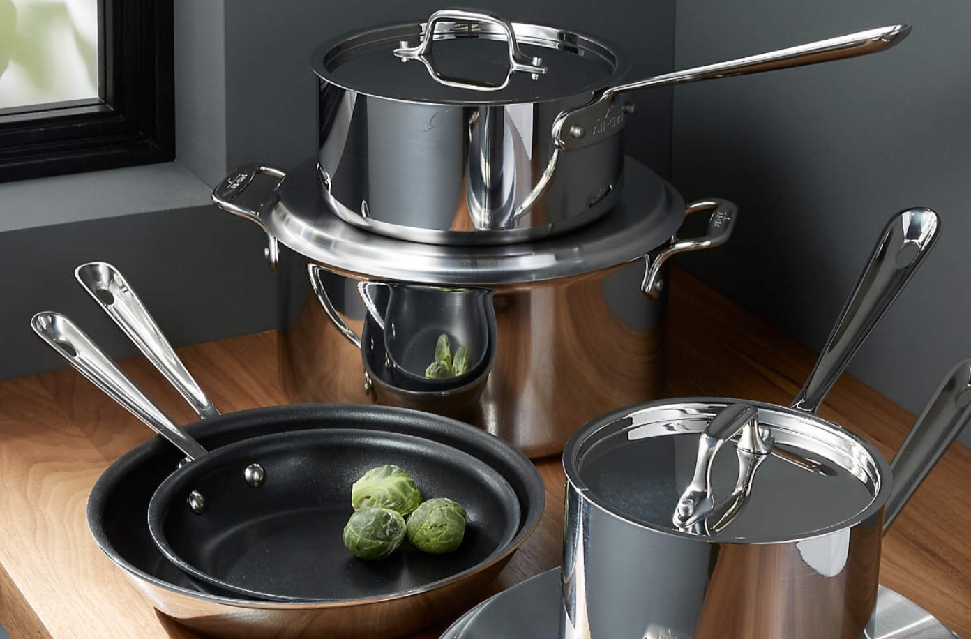 What Is the Best Cookware Material?